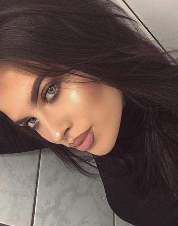 Private Date | Private Date